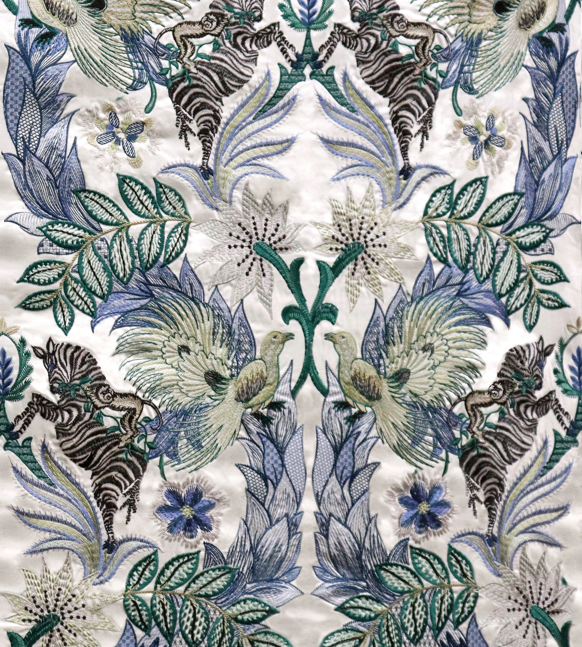 Aldeco Zeus Baby''s Breath A9ZEUS0001 Fabric | 40% Off (Samples)